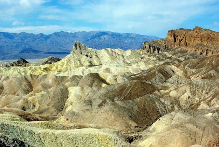 10 Amazing Fall Destinations in California for Families - Trips With Tykes