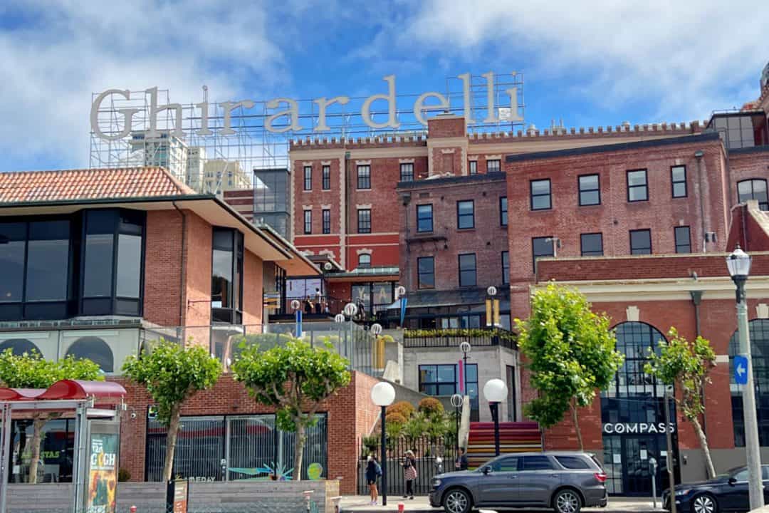 Ghirardelli Square in San Francisco: The Ultimate Guide for Families ...