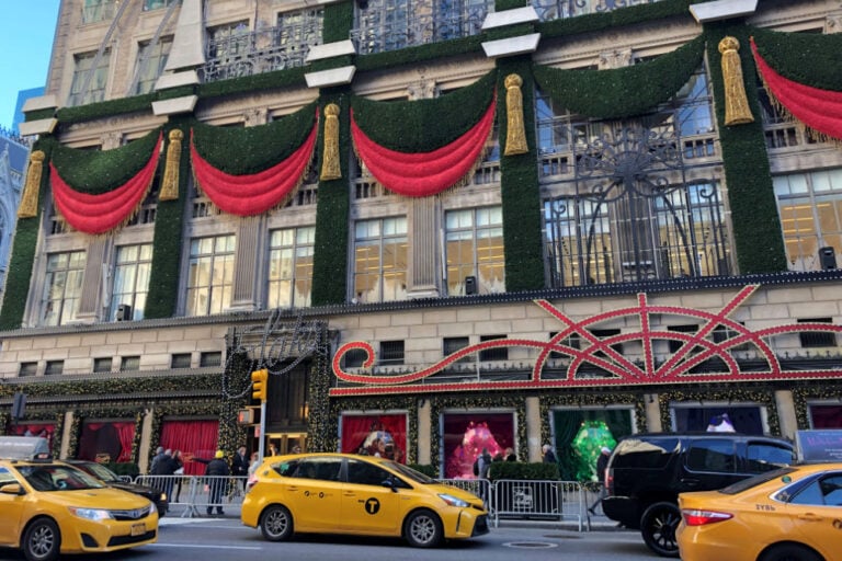 Lyft and Uber with Kids: Ridesharing Tips for Families - Trips With Tykes