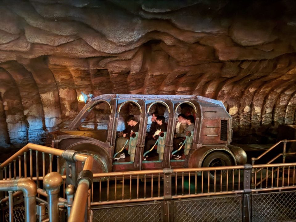Must-Do Tokyo Disney Rides U.S. Visitors Shouldn’t Miss - Trips With Tykes